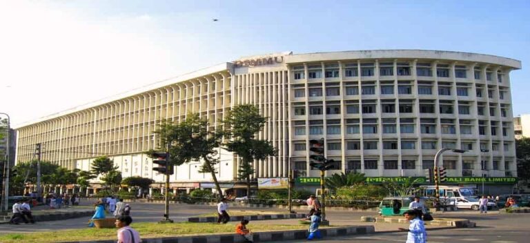 Top 10 Hospitals in Bangladesh. Best Medicals and Hospital's List